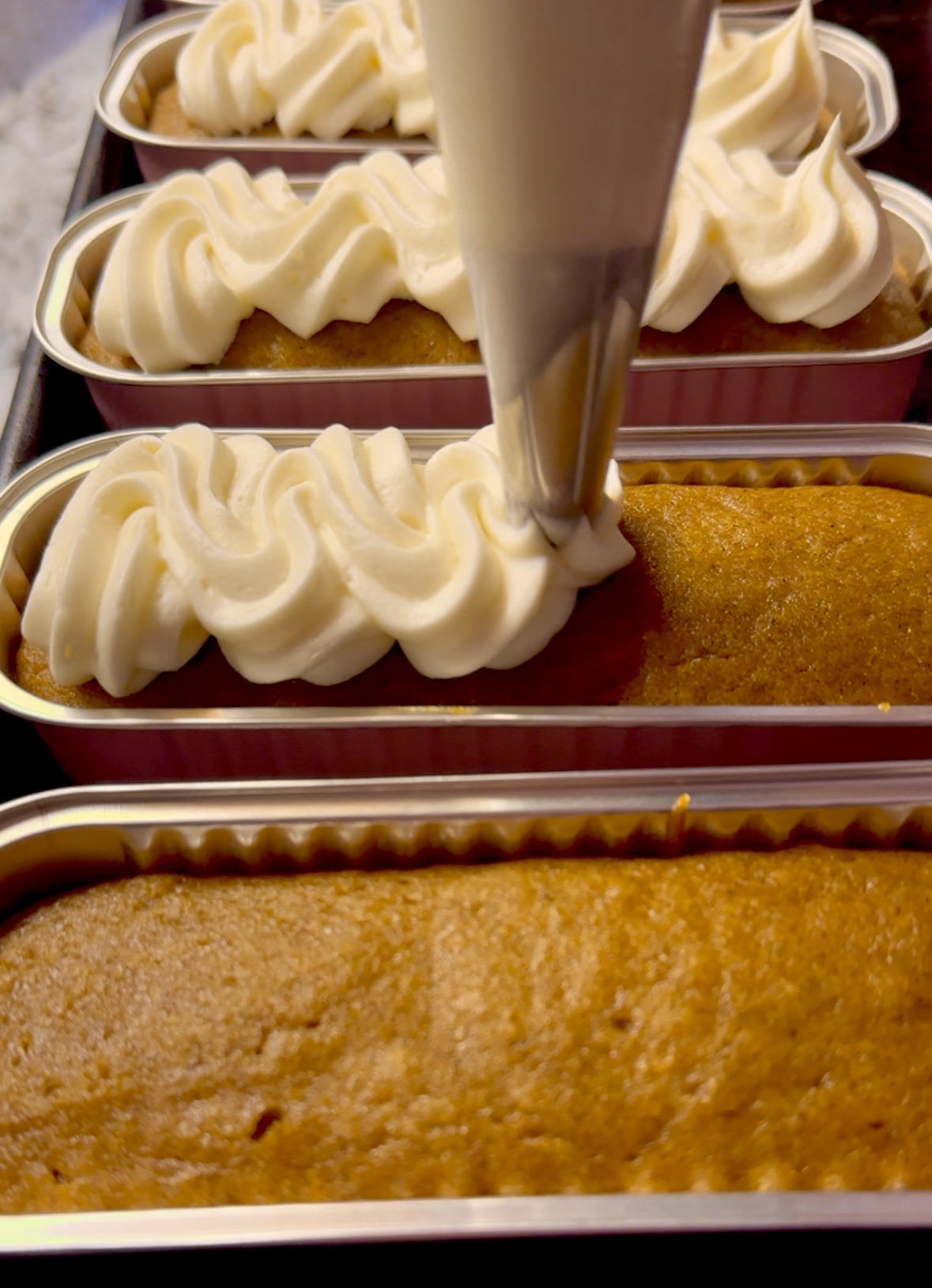 How to make Mini Pumpkin Spice Cakes in Mini Loaf Pans Recipe ...