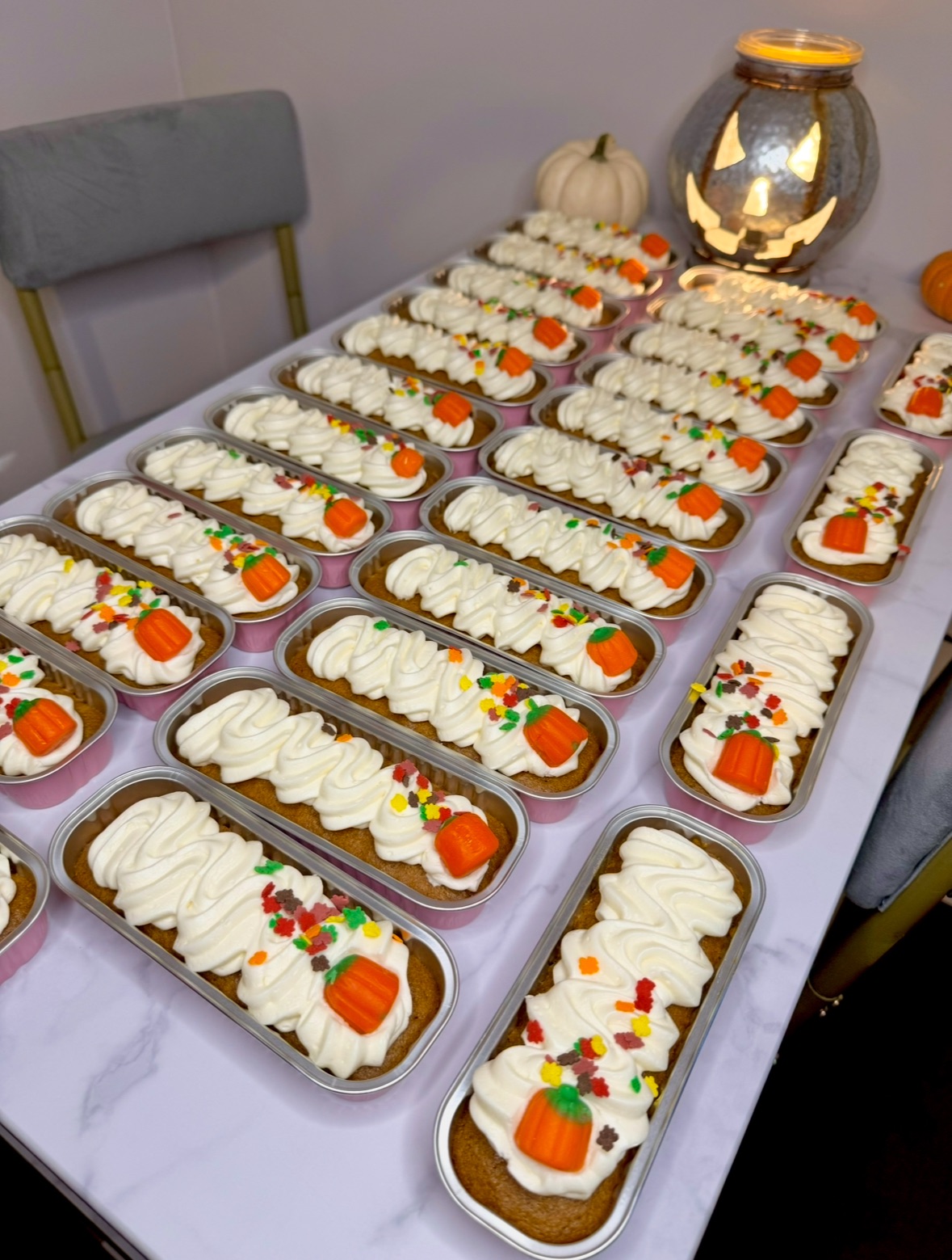 How to make Mini Pumpkin Spice Cakes in Mini Loaf Pans Recipe ...
