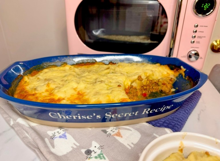 Ground Turkey Cottage Pie (leftover mashed potato idea) – Midnight ...